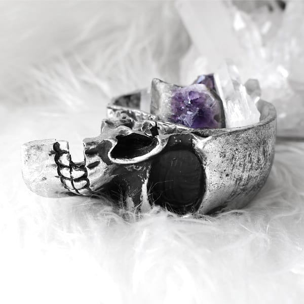 Skull trinket dish store