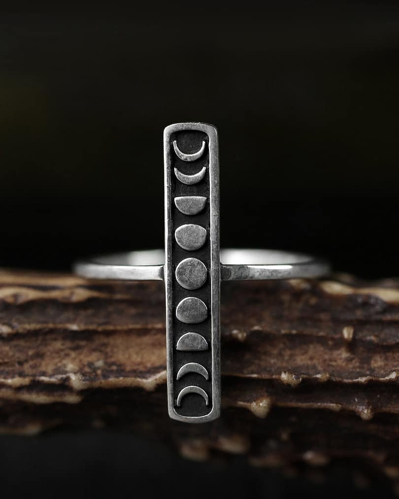 Hellaholics Occult Rings & Gothic Rings for women