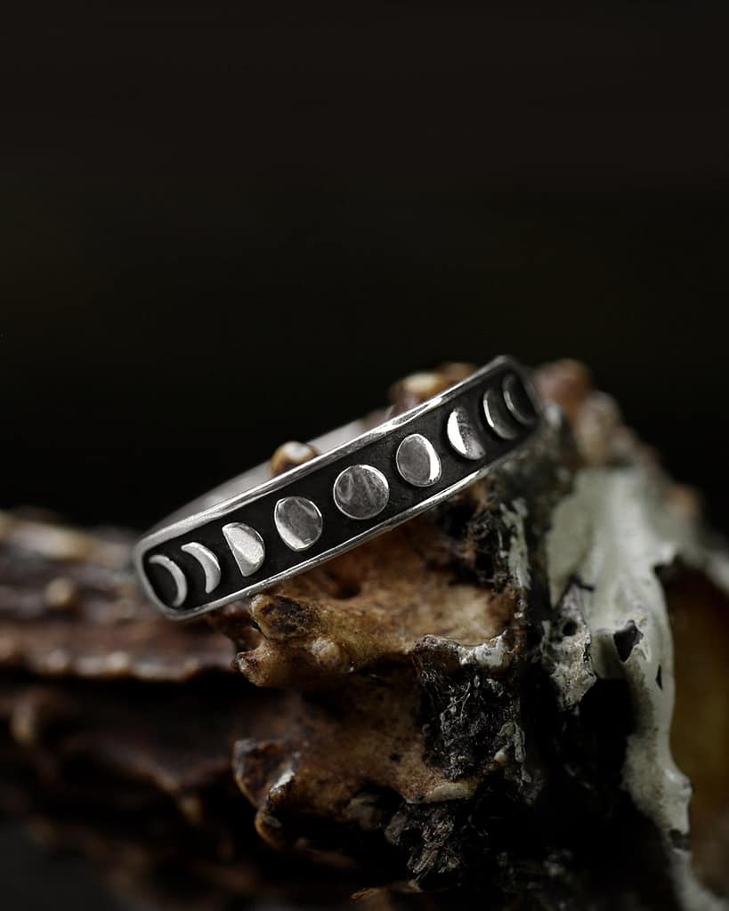 Hellaholics Occult Rings & Gothic Rings for women